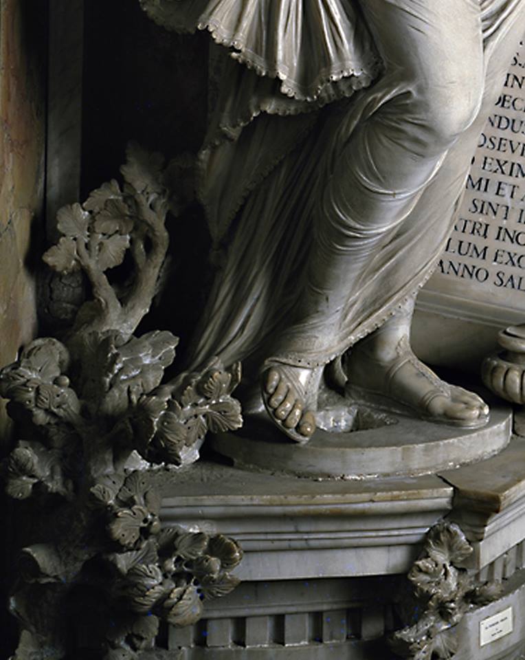 Manzanas de oro : La verdad velada