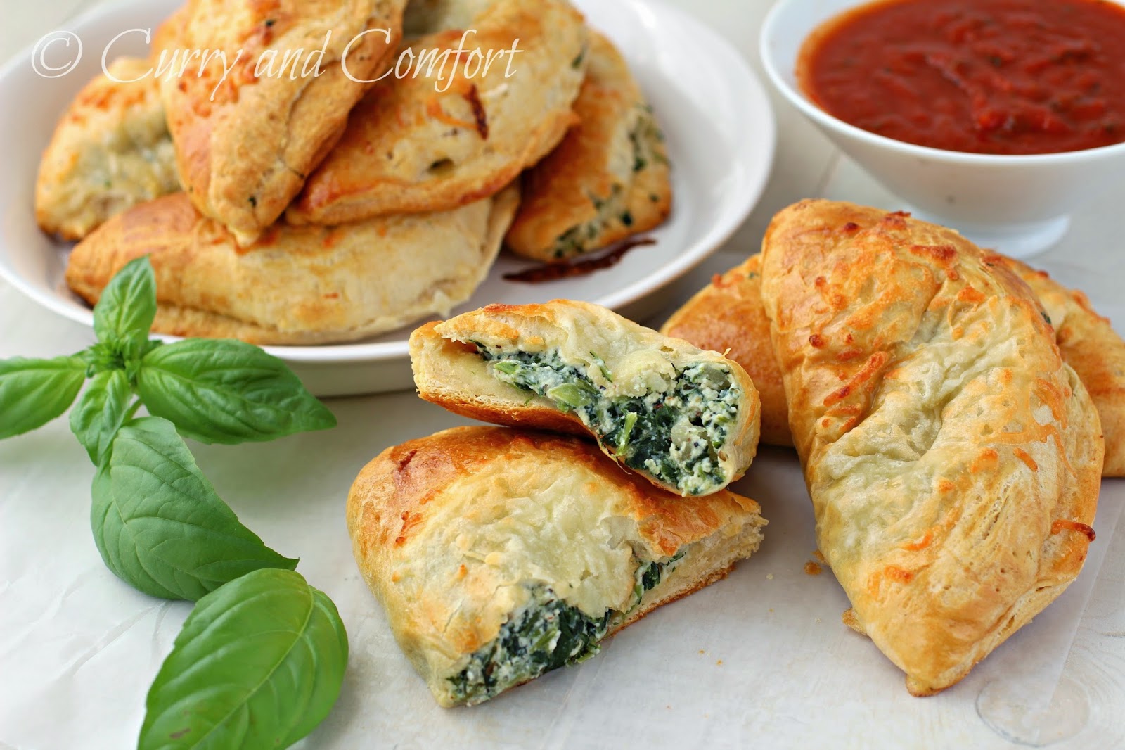 Kitchen Simmer: Spinach and Ricotta Stuffed Pockets