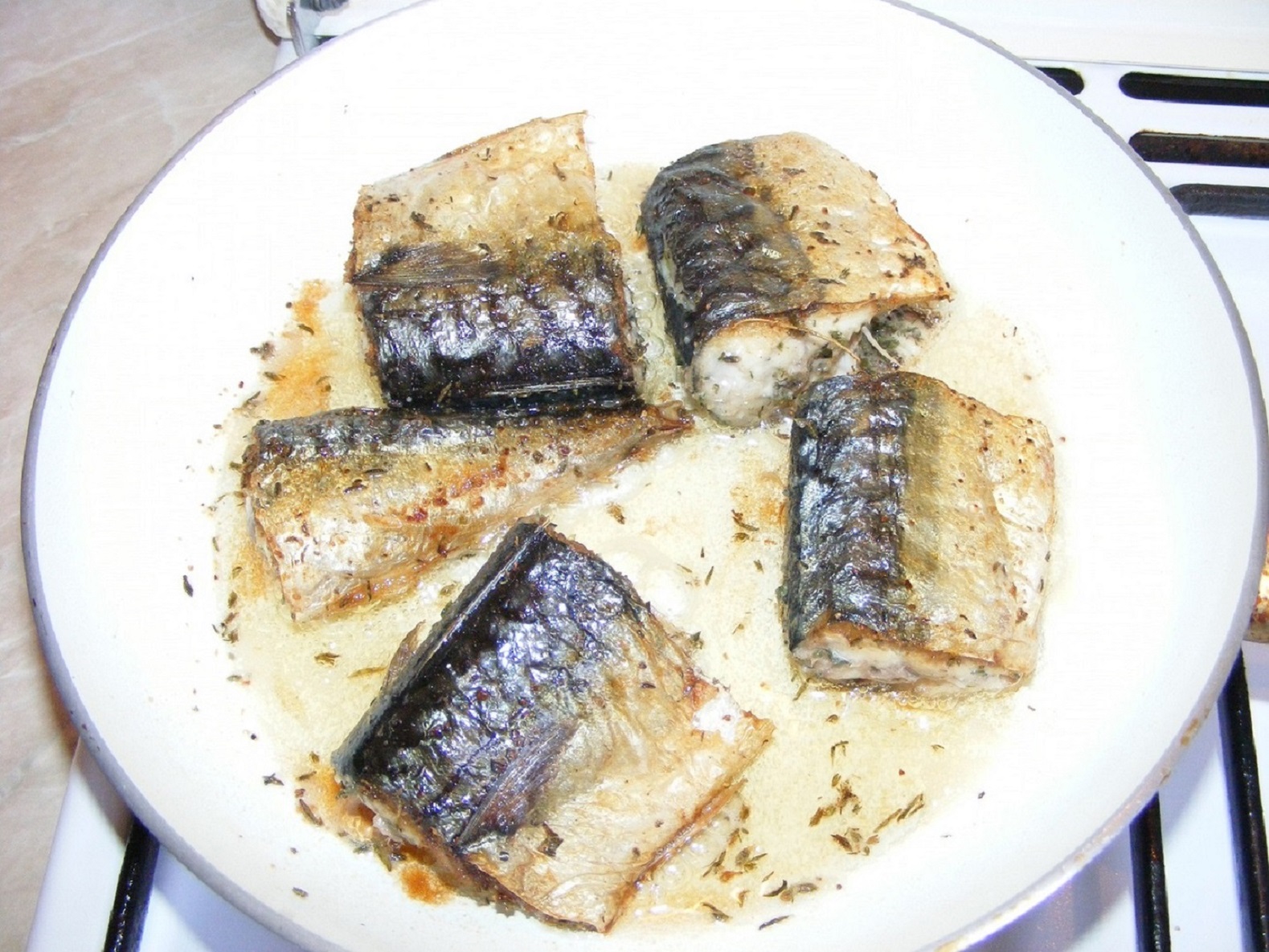 Macrou rapid la tigaie | Preparatedevis.ro