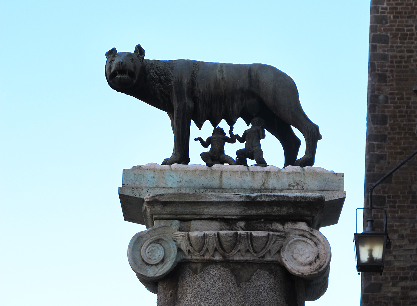 Muistoja maailmalta: KAIKKI TIET VIEVÄT ROOMAAN(?)