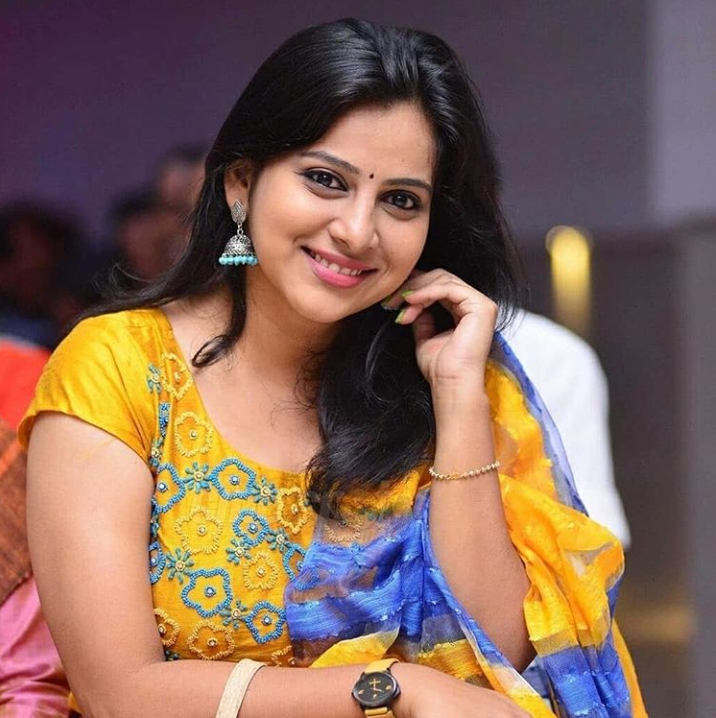 Anna reshma rajan hot, beautiful, traditional pics, images, photos ...