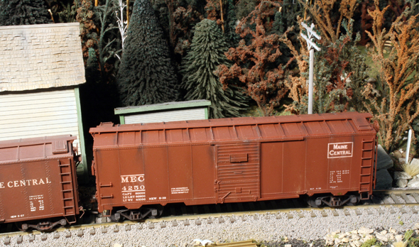 White River Division: MEC 40 foot Boxcars