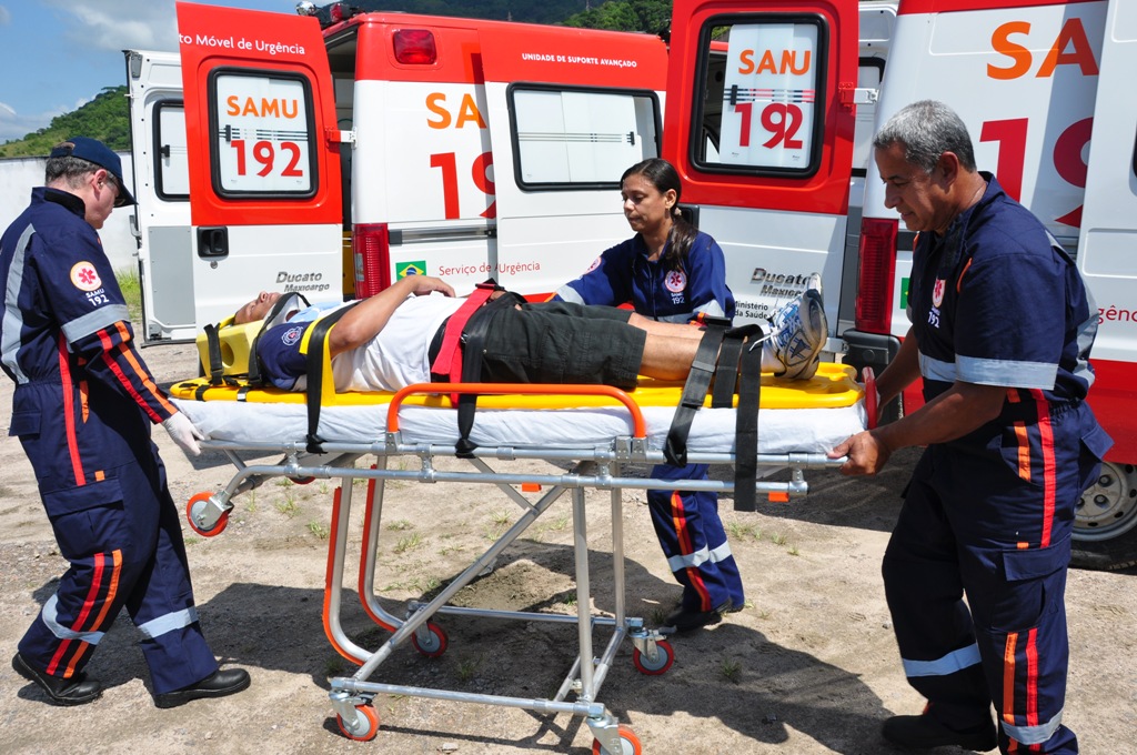 Caraguablog: Samu atende mais de 12 mil ocorrências em se primeiro um ano