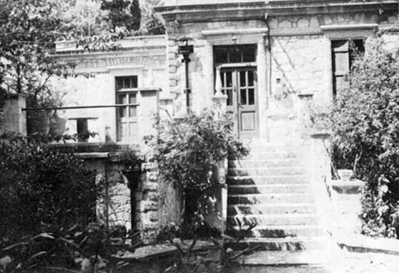 Ξένιος Κρης: Σύντομη ιστορία της Κρήτης