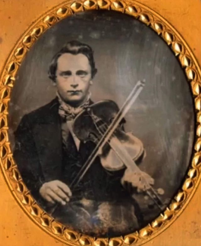 28 Amazing Portrait Photographs of Musicians From the Mid-19th Century ...