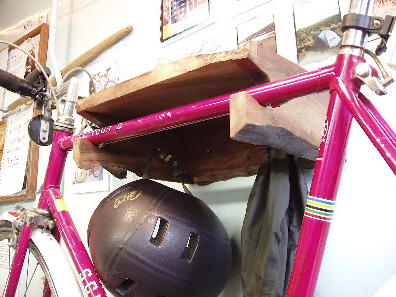 driftedge woodworking: Live Edge Walnut Bike Rack with Upcycled Spoke ...