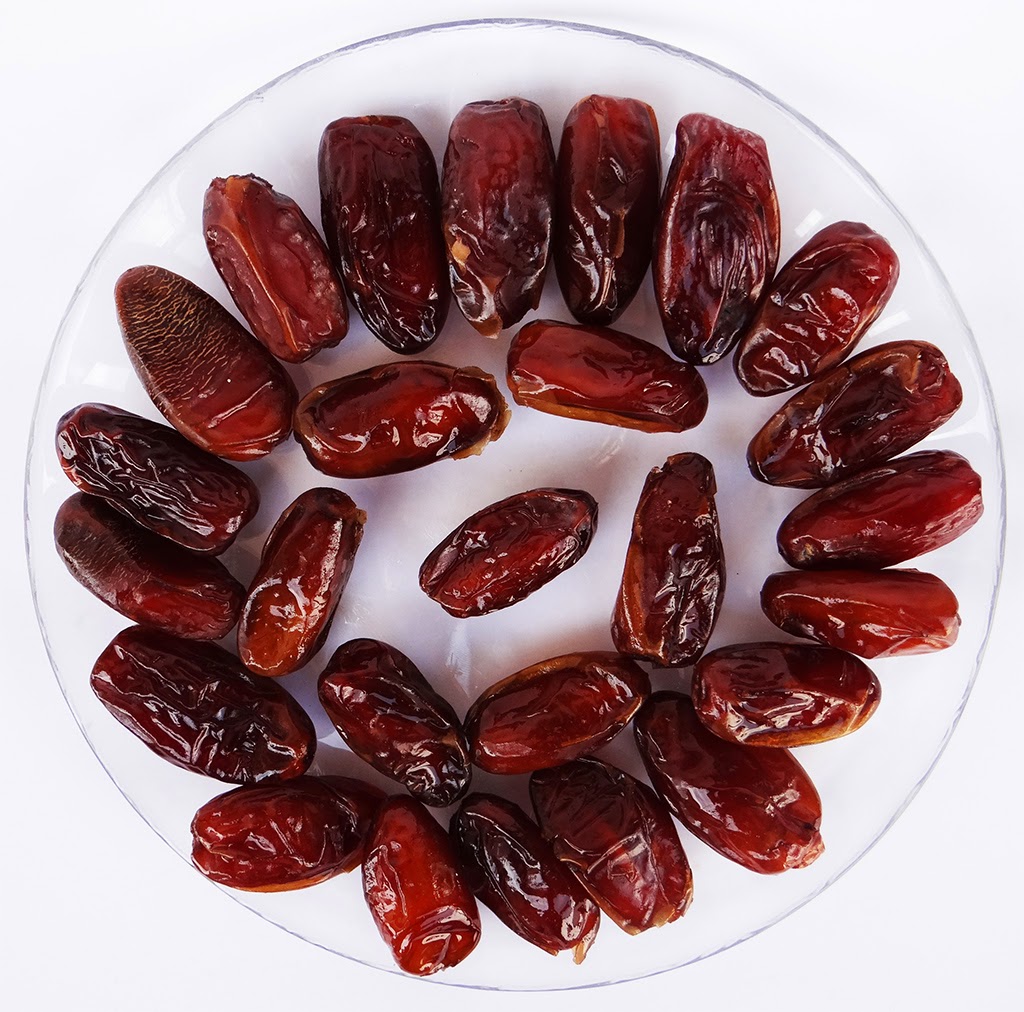 Uite motivele pentru care e super bine sa mananc curmale! Sunt mai bune ...