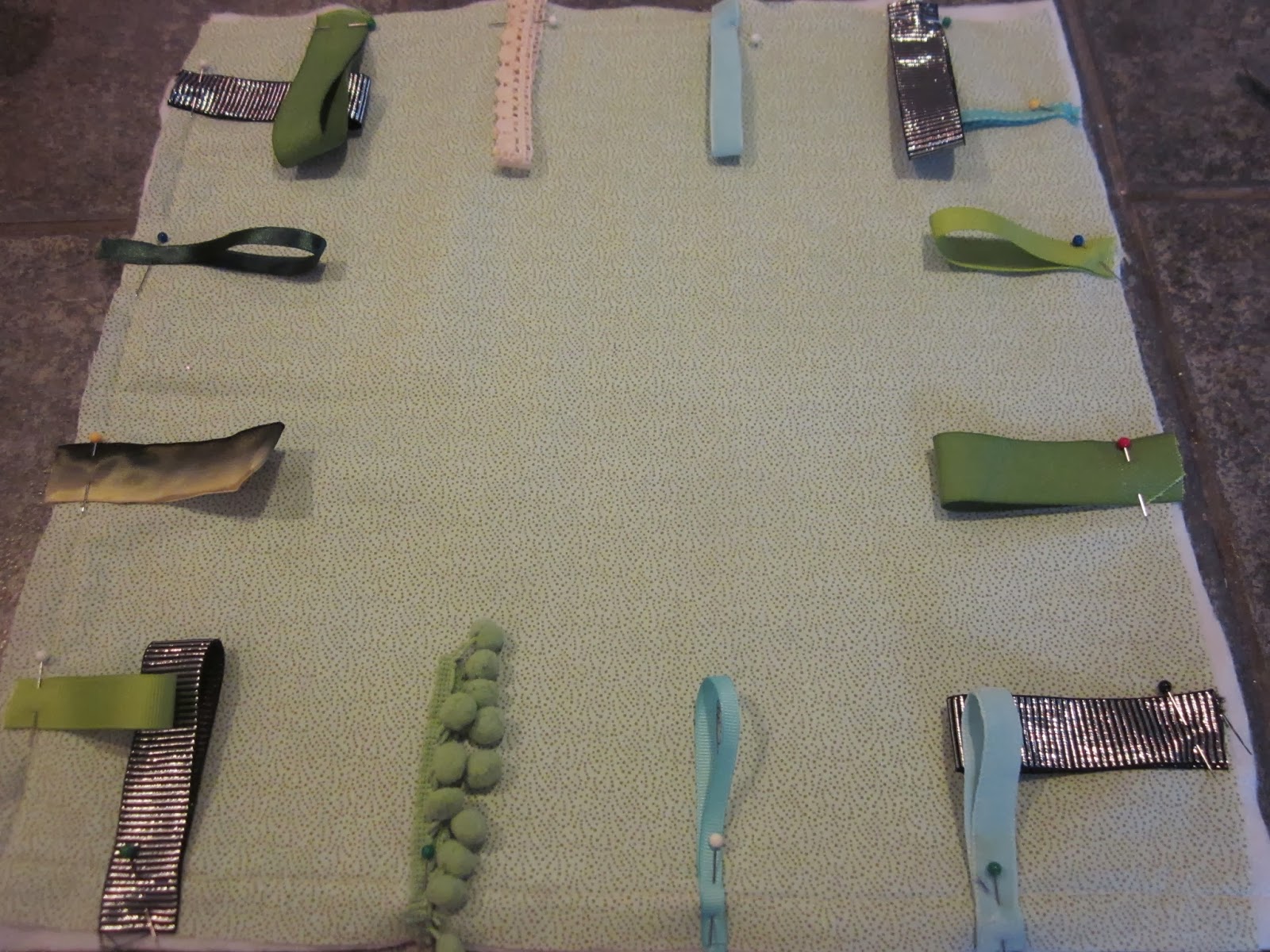 Queen B Creates: Baby Taggie Blanket