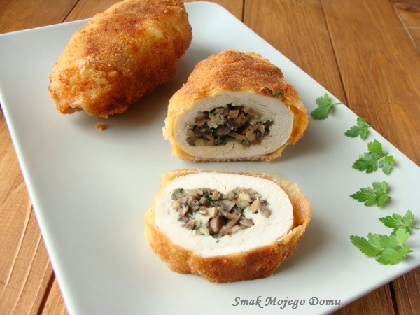 Smak Mojego Domu: Kotlet a'la devolay, z podsmażanymi pieczarkami