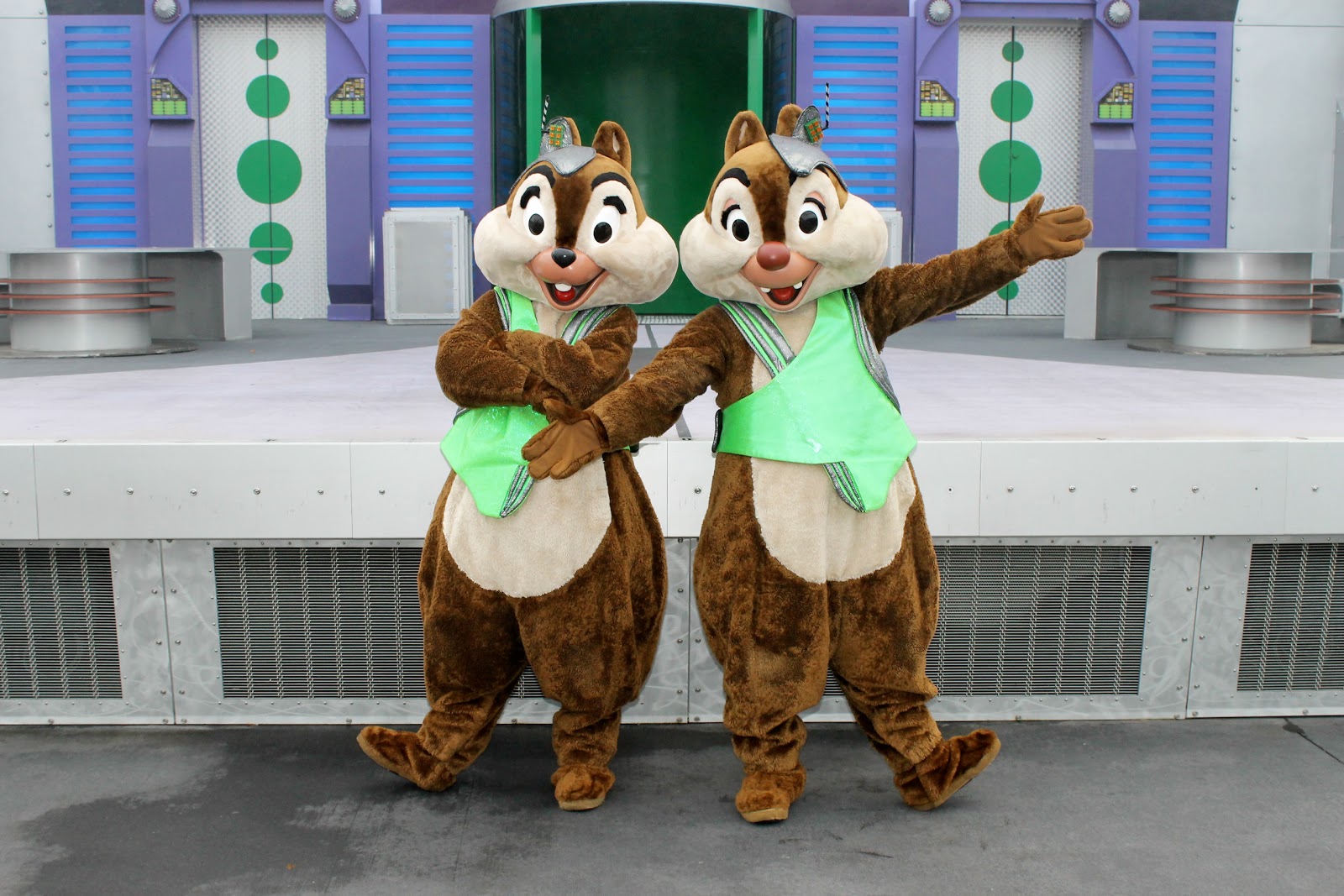 Unofficial Disney Character Hunting Guide: March 2012