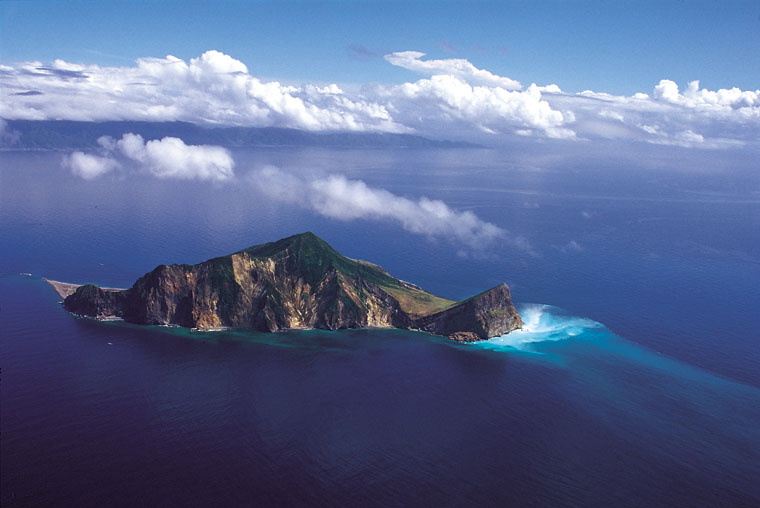 Travelling Place: Visit Turtle island Tour And Travel | Travel Information