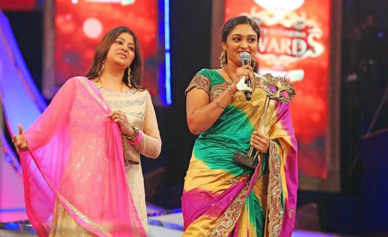 Sangeetha at Vijay Telly Awards | Veethi