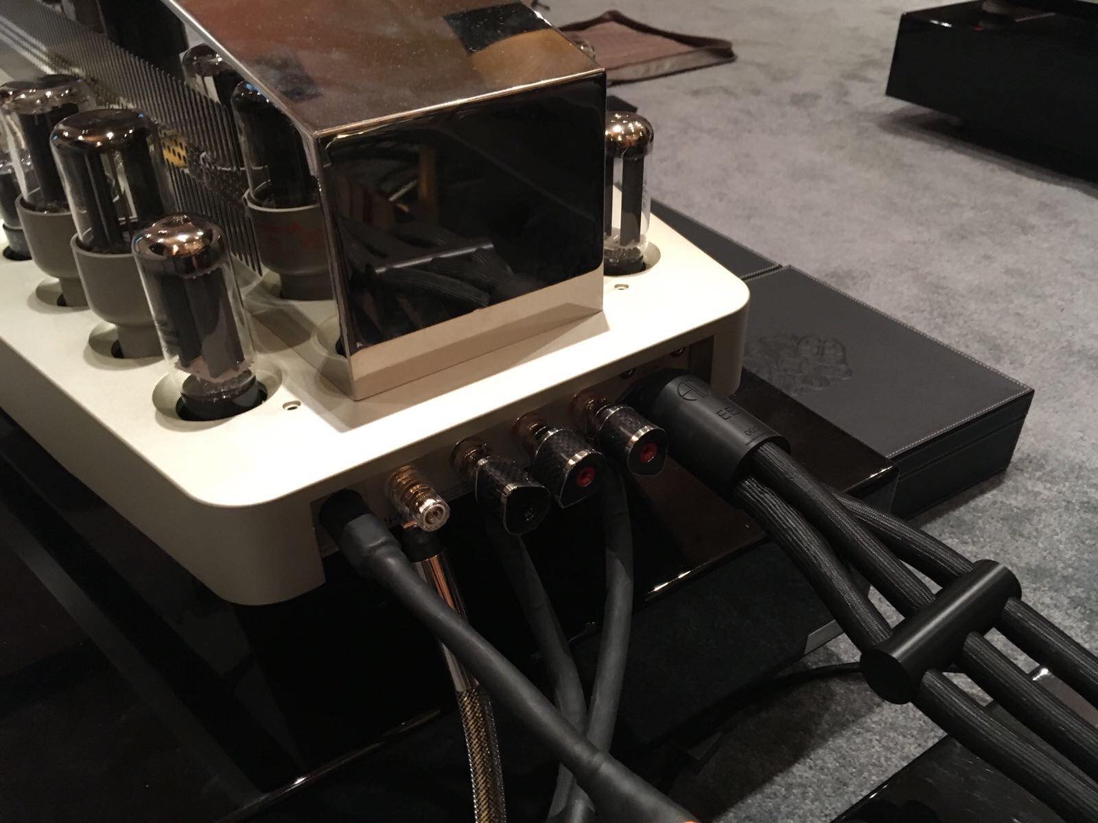 NEW ARGETNO FMR EE POWER CABLE – M & S | Ultimate High-Fidelity