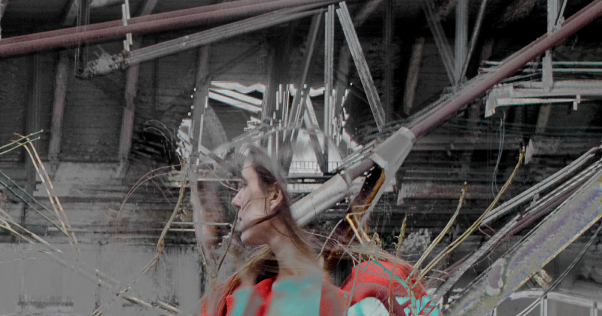 And Another Thing...: Lavinia Vago Intrigues Me