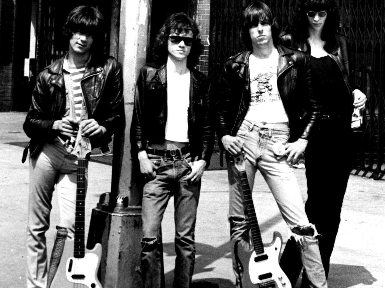 My dirty music corner: THE RAMONES