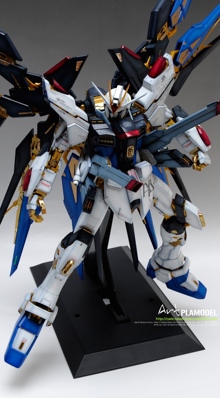 GUNDAM GUY: PG 1/60 Strike Freedom Gundam - Painted Build