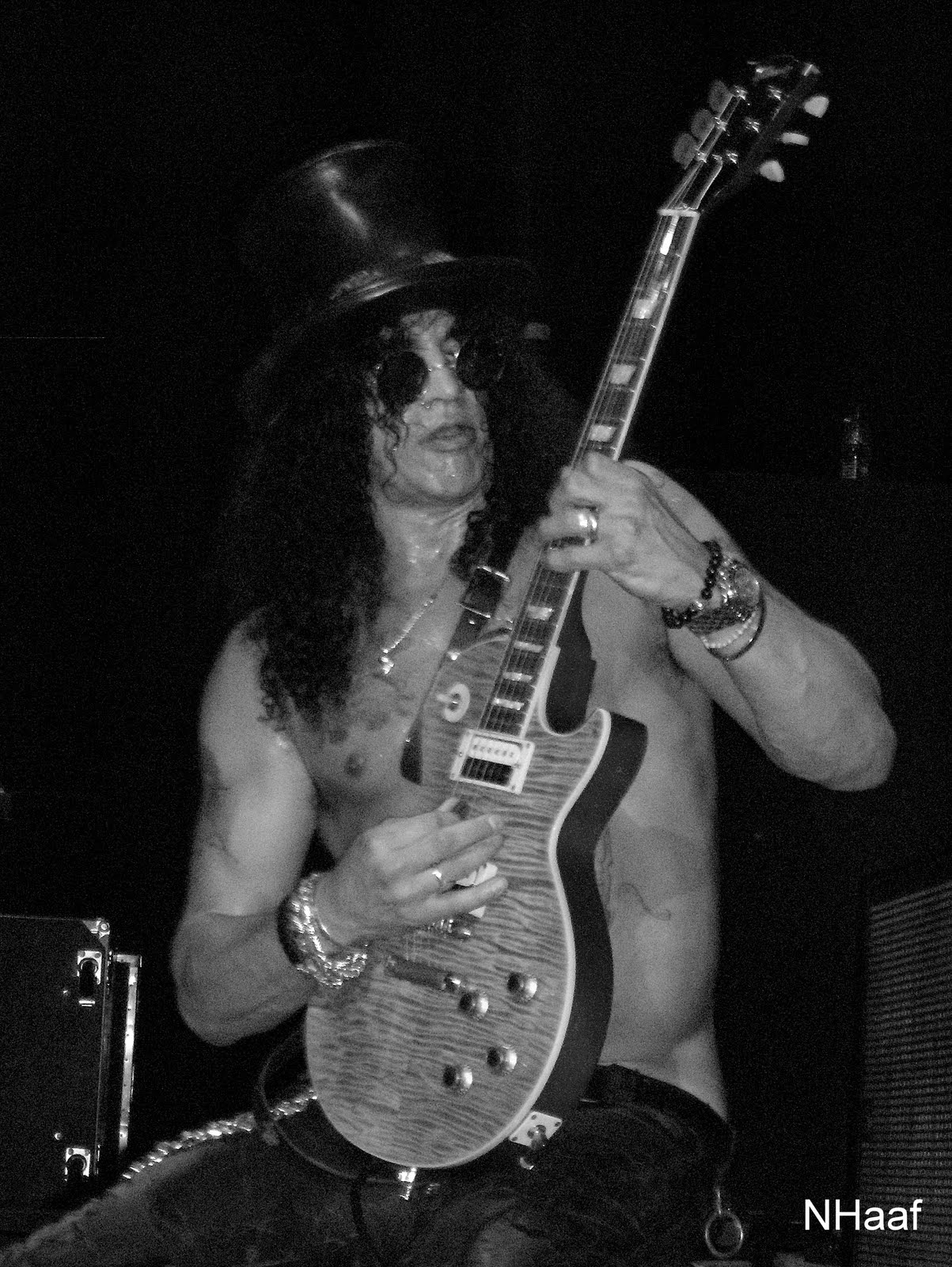 *ROCKET QUEEN*: Con un espectáculo memorable cargado de adrenalina y de ...