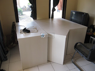 Meja Security Meja Front Desk | Custom Furniture Semarang