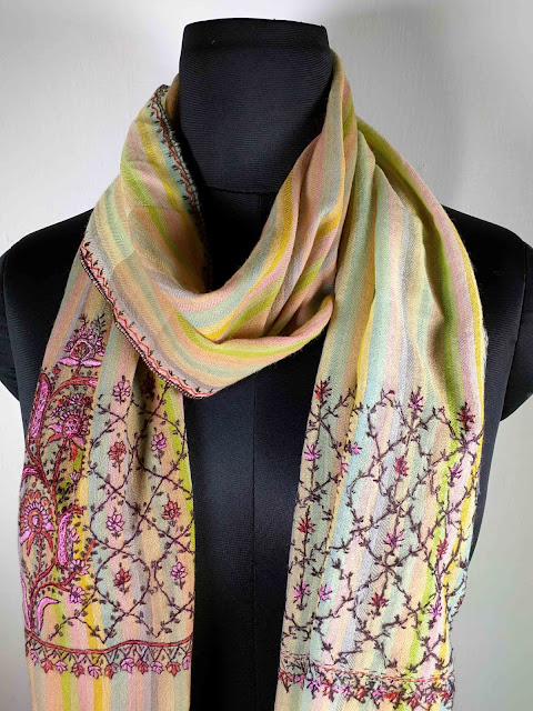 Handmade Scarves and Stoles: Hand Embroidered Pure Wool Pashmina Stole ...