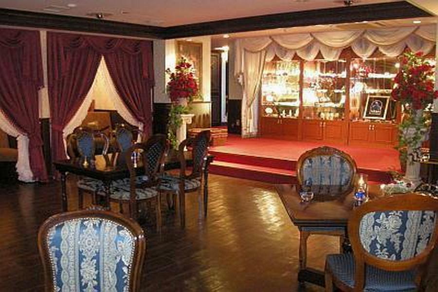 MY LIFE: Place I wish to go #2: Swallowtail Butler Café