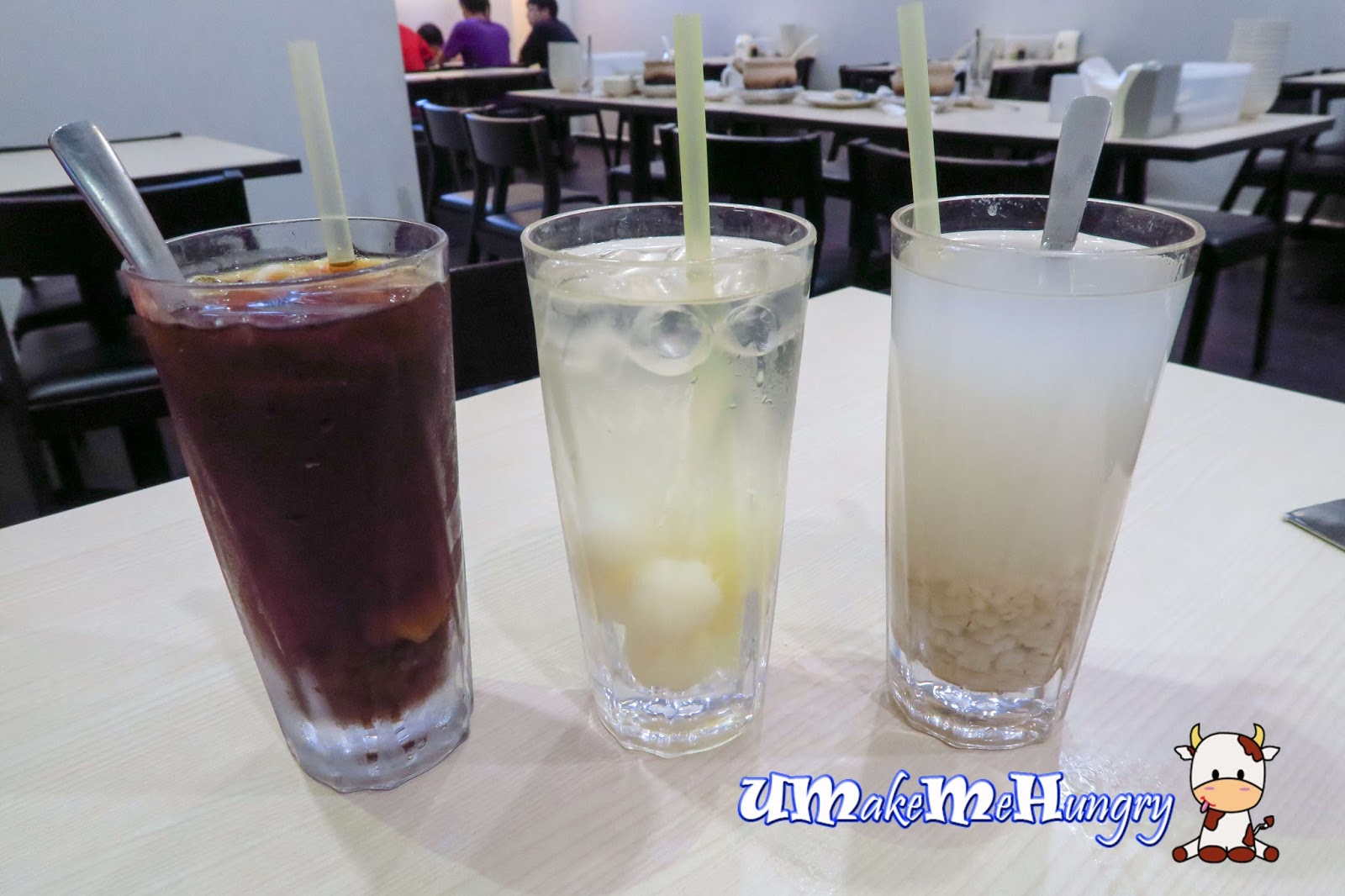 We started with some sides while waiting for the porridge and rice ...