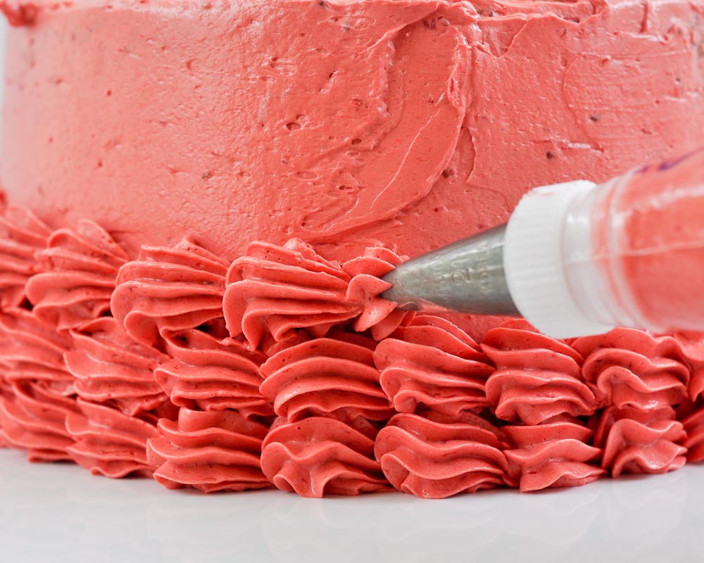 Beki Cook's Cake Blog: Cake Decorating Basics: Easy Ruffle Cake