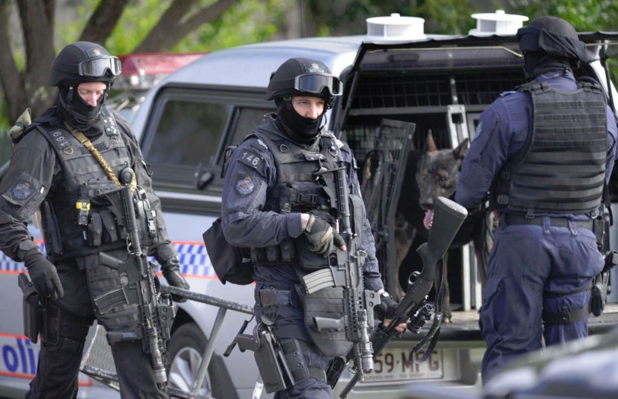 Gsg9 1/87 Unité spéciale: SERT - Special Emergency Response Team ...