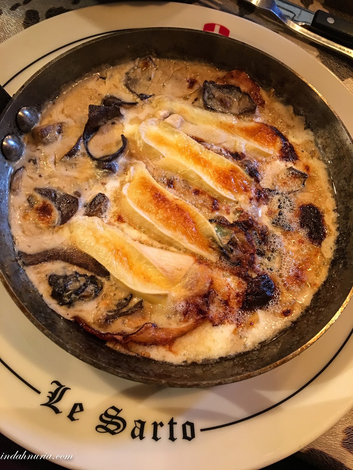 My Purple World : Annecy, France in Half a Day