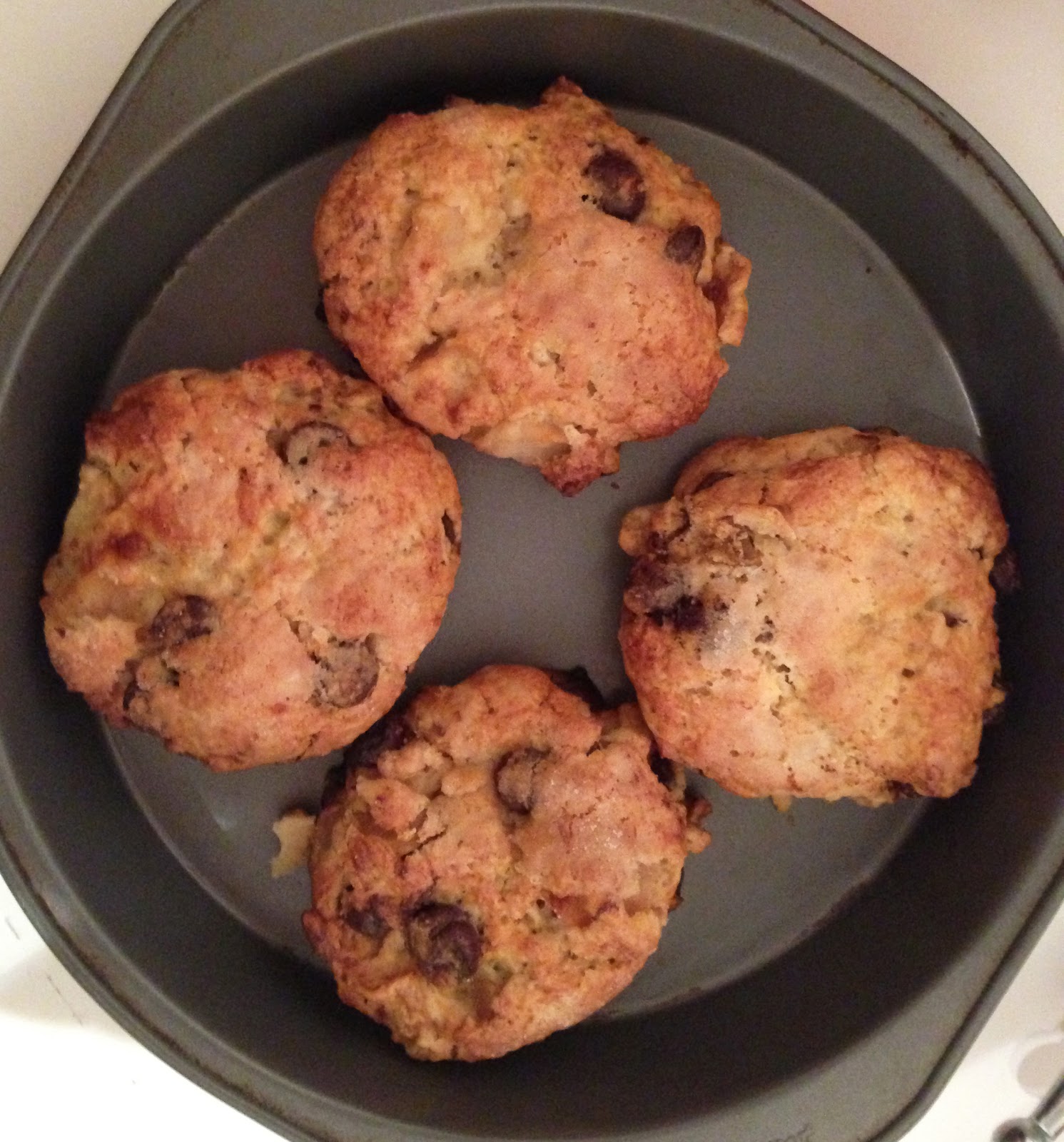 Eat, Run, Read: Cake of the Week: Roasted Pear and Dark Chocolate Chunk ...