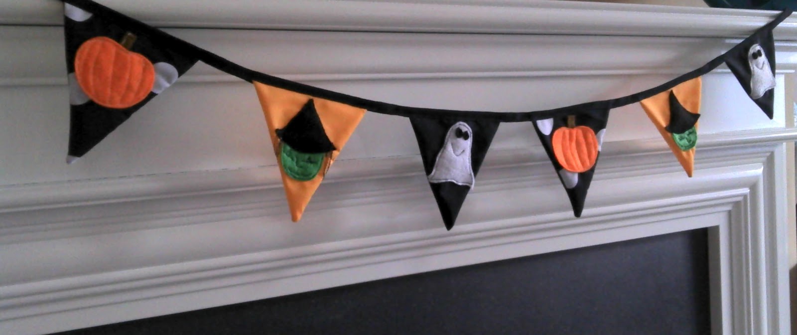 Creative Crafting: Make your own Halloween Bunting