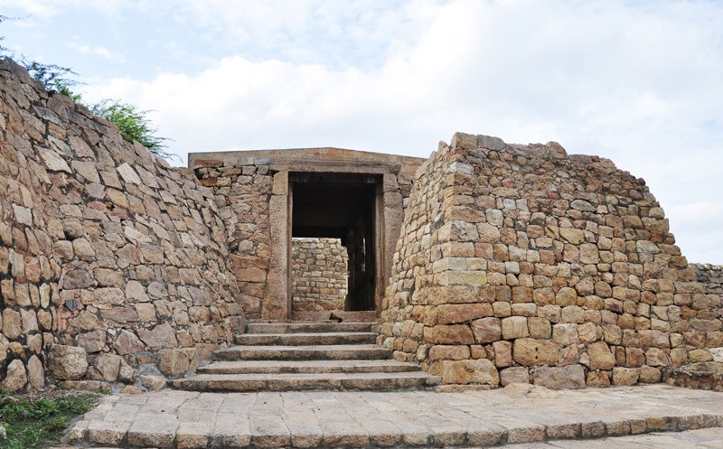 Tamilnadu Tourism: Sankagiri Fort, Salem