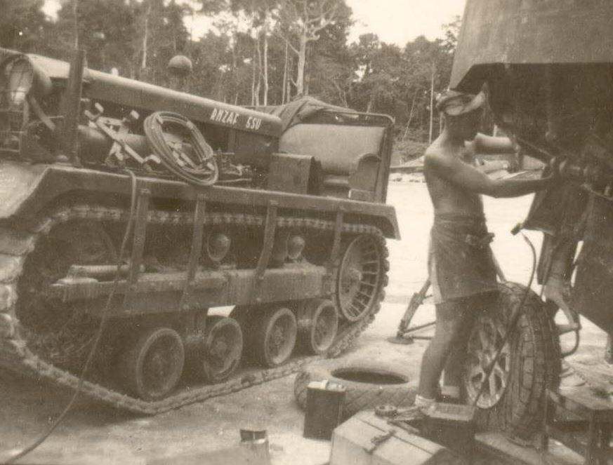 Just A Car Guy: The Cletrac, the high speed 7 ton M2 tractor dozer