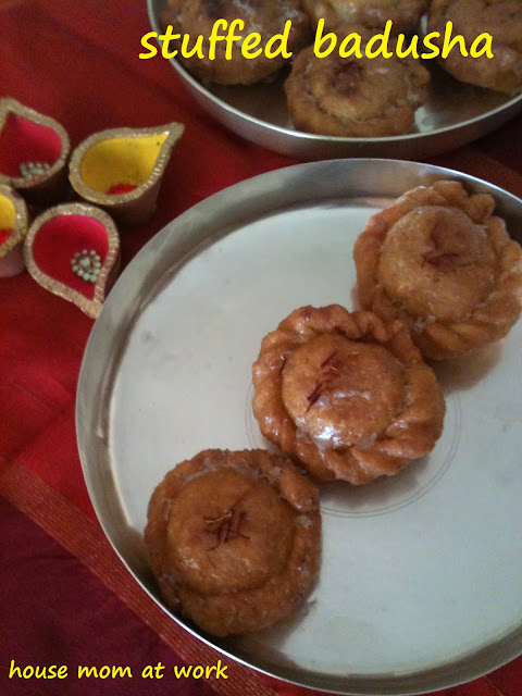 House Mom At Work: Stuffed Badusha / Balushahi