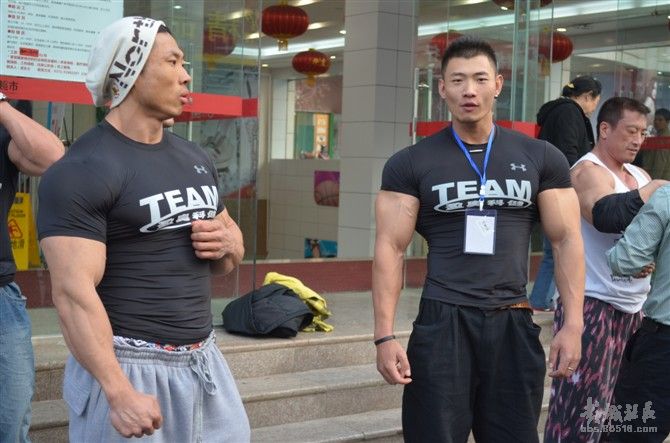 AMP - asia muscle picture: Lu Chen Hui (4) , Zhang Hong Yu (14)