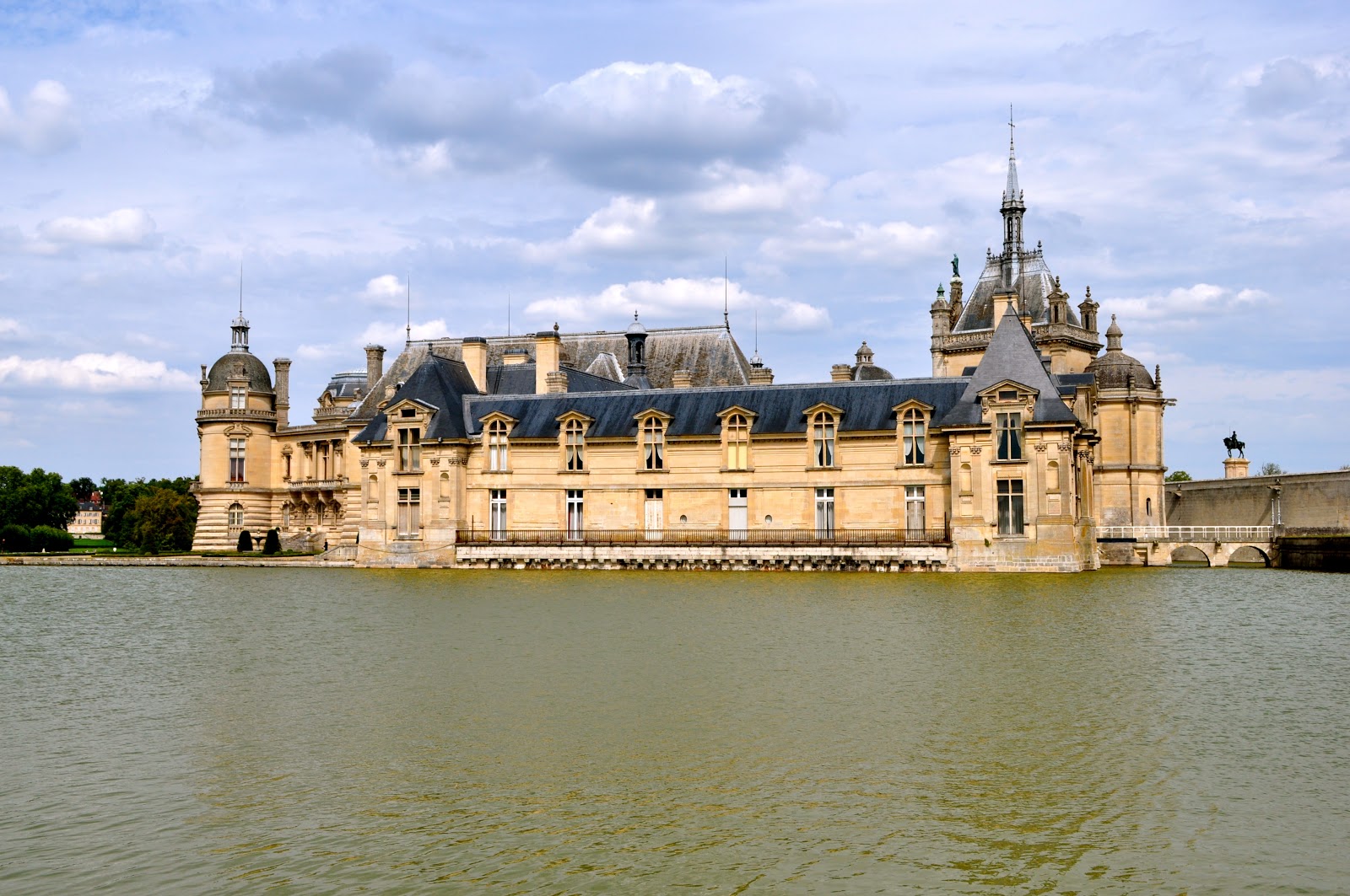 katie lou: Chantilly