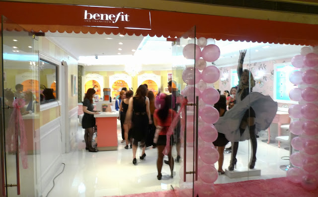 Benefit Cosmetics Opens In Trinoma!