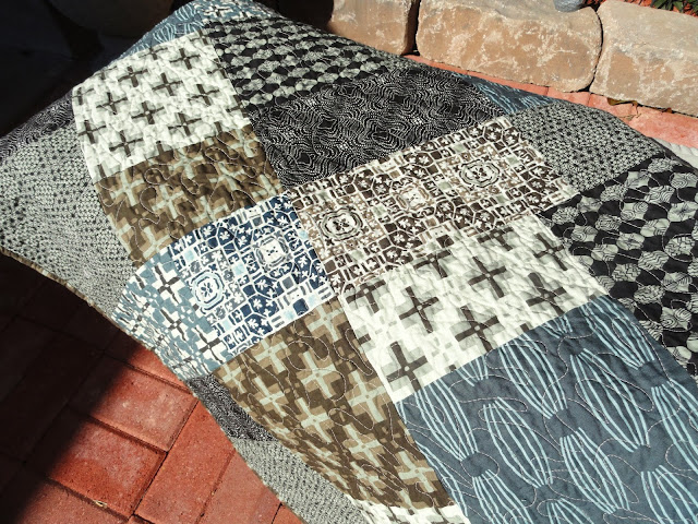 Oxford Impressions: David Butler Parson Gray Curious Nature Man Quilt