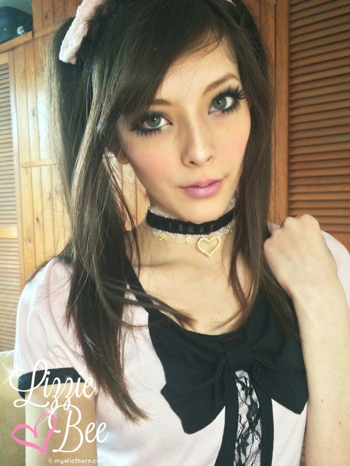 Oh Sweet Agejo~ - Hello Lizzie Bee