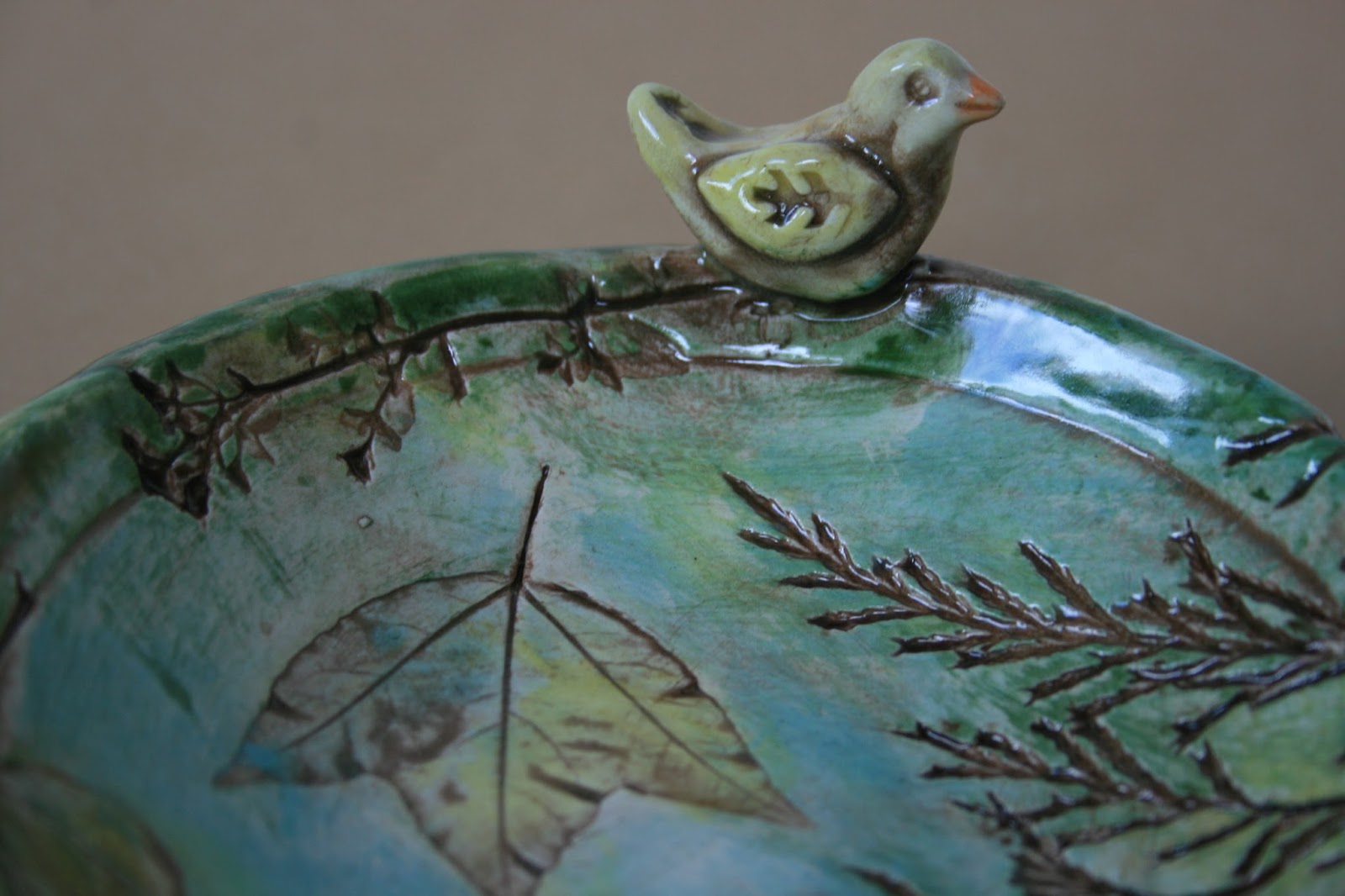 The Skillful Bee: Ceramic Bowl w Nature Impressions