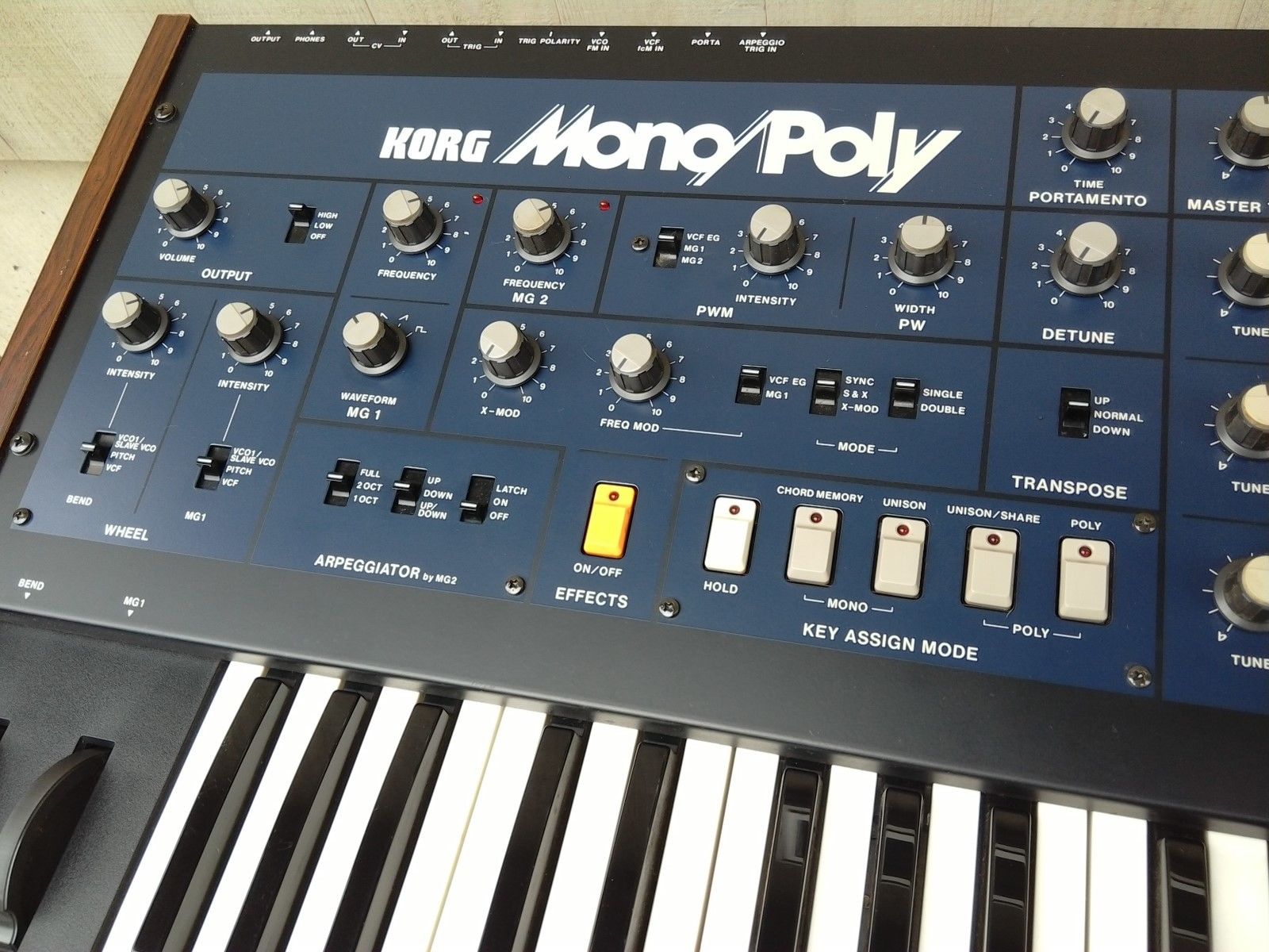 MATRIXSYNTH: KORG MONO/POLY monophonic synthesizer serviced