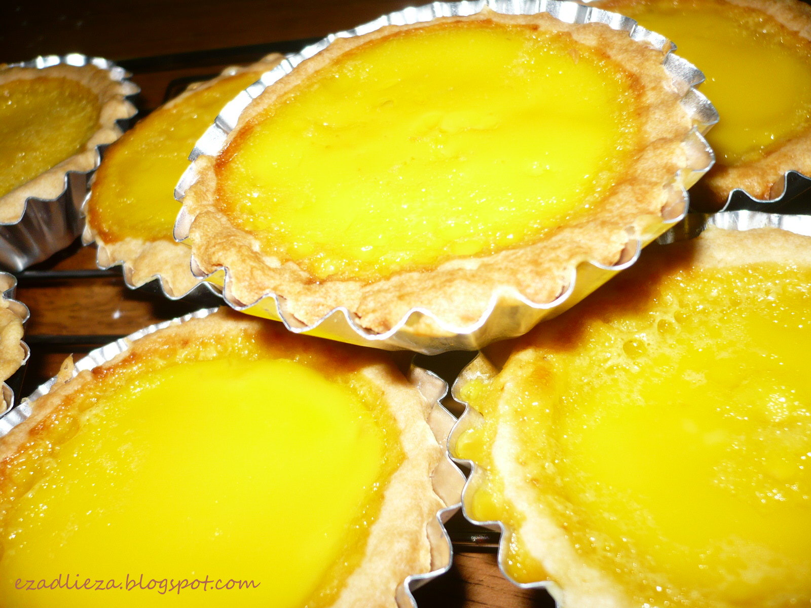 ThE sToRy WiLL NeVeRR End...: Egg Tart ...Tat Telur