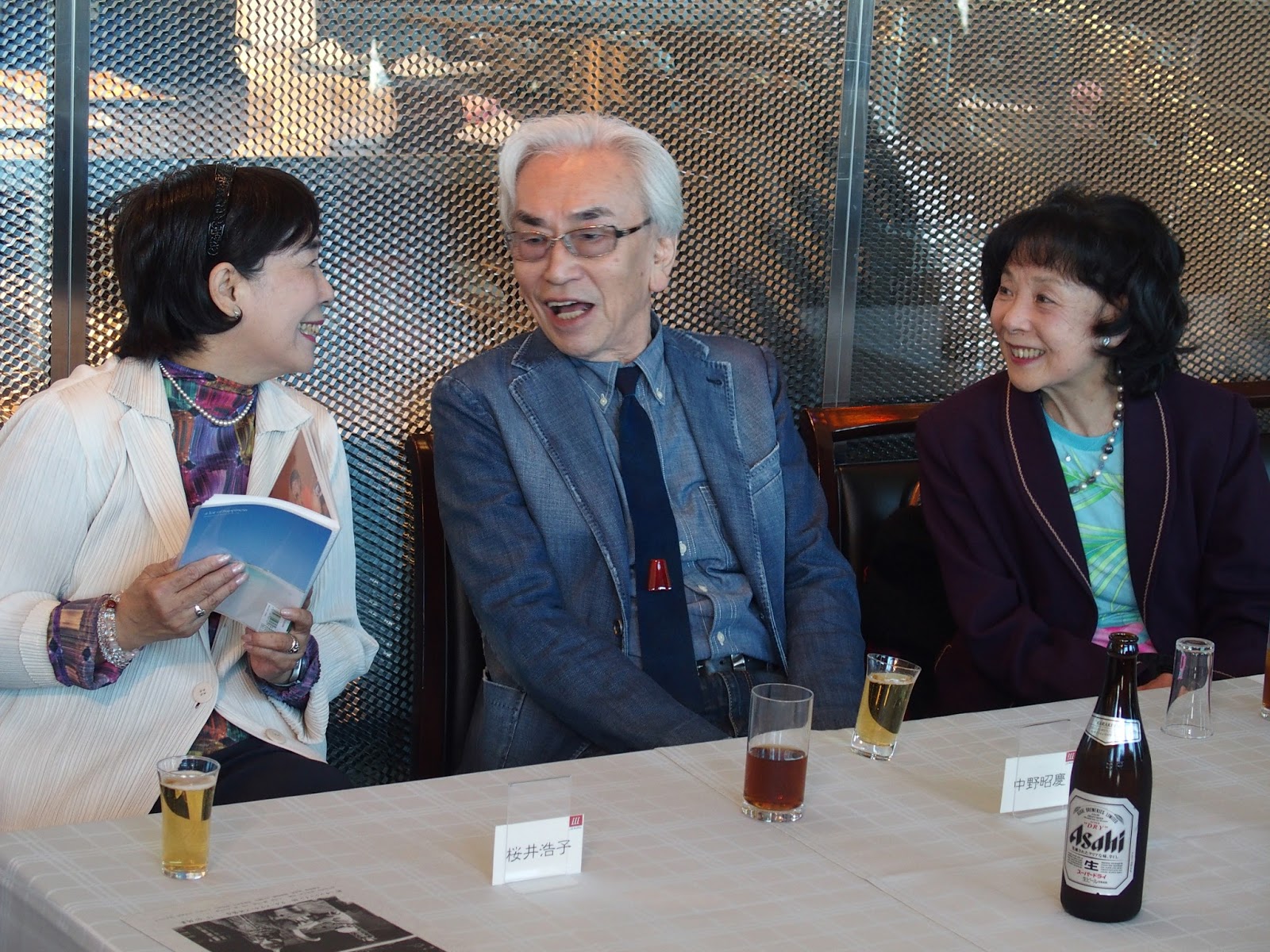 Sidelong Glances of a Pigeon Kicker: PHOTOS GALORE! More Shots from ...