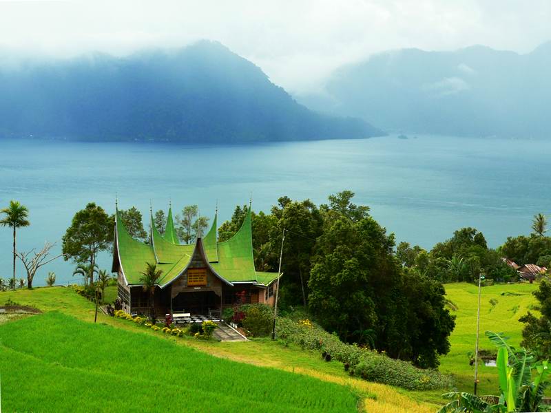 Maninjau Lake, The most beautiful lake in west sumatera, Indonesia ...