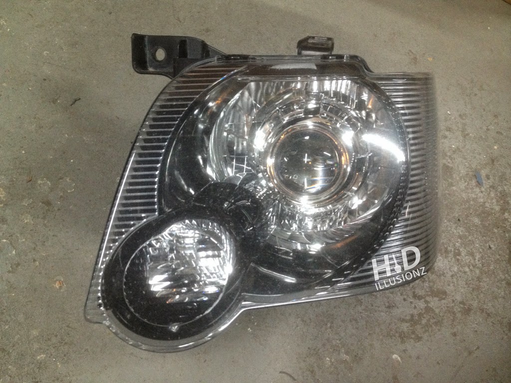 HID ILLUSIONZ: Ford Explorer Sport-Trac Morimoto Mini H1 Apollo 3.0 HID ...