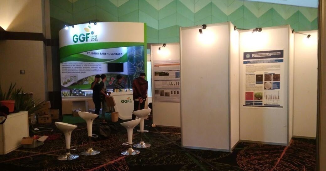 R8 Backdrop 081290627627