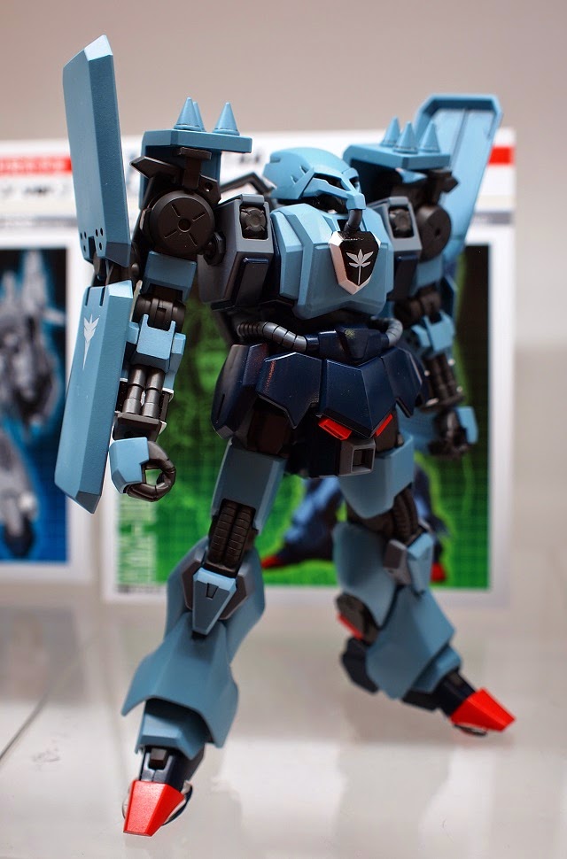 HGUC 1/144 AMX-101E Schuzrum Gallus on Display at 53rd Shizuoka Hobby ...