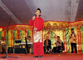 Gamad, kesenian musik Padang yang hampir punah | Info Padang - All ...