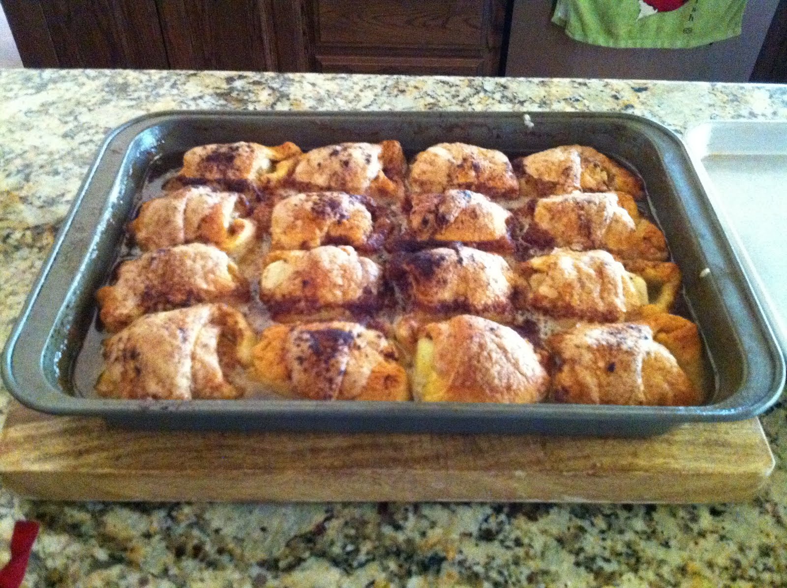 *One Domestic Darling...: Apple Dumpling Goodness