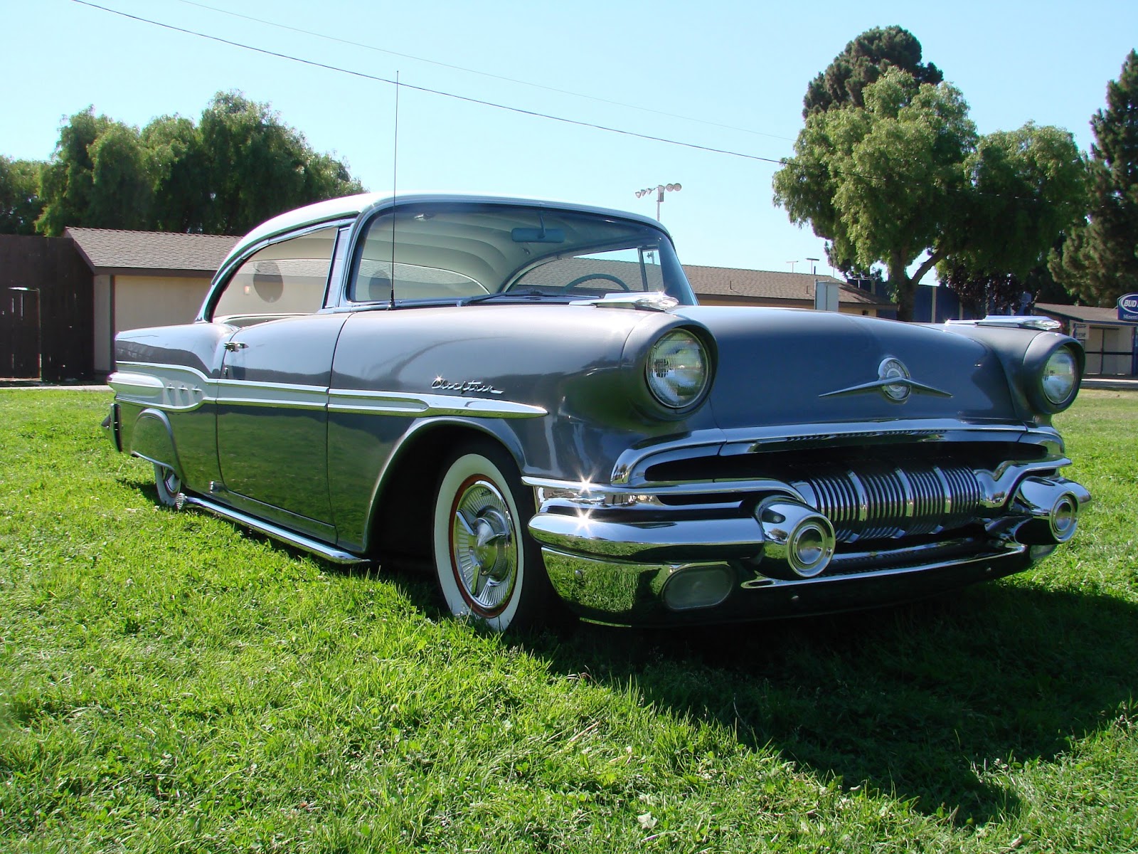 STYLISH KUSTOMS: James Walker's '57 Pontiac is For Sale...