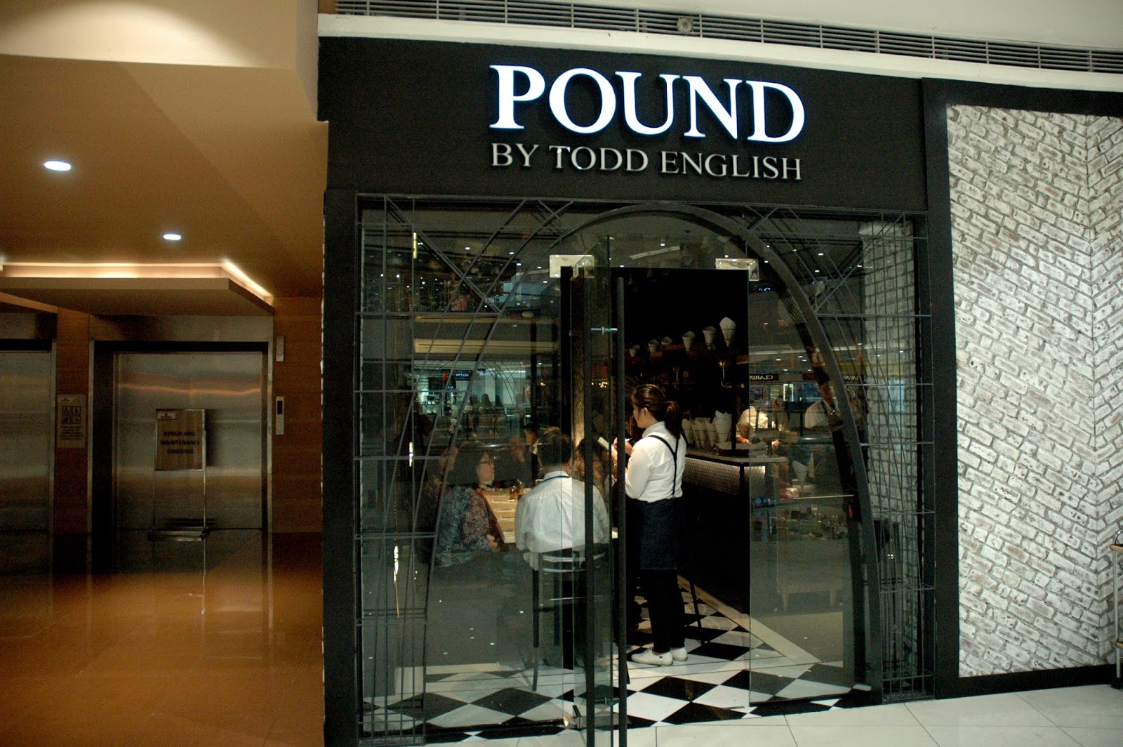 DUDE FOR FOOD: Burger Love at Pound by Todd English